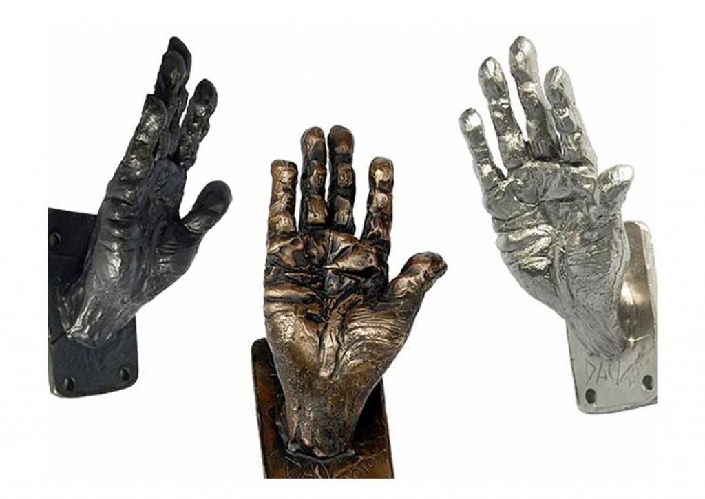 Bronze Hands Sculpture / Hook - DESIGNLUSH