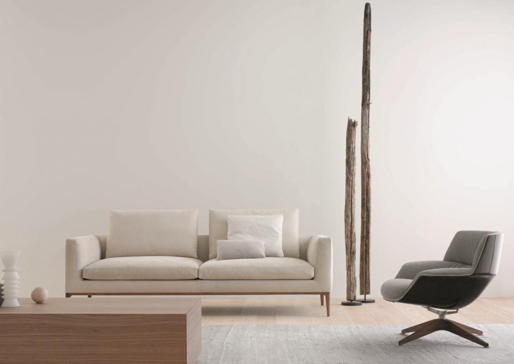 Coach Lounge Chair - Low - DESIGNLUSH