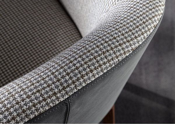 Lungo Dining Chair - DESIGNLUSH